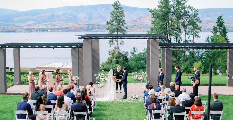 Weddings - CedarCreek Estate Winery